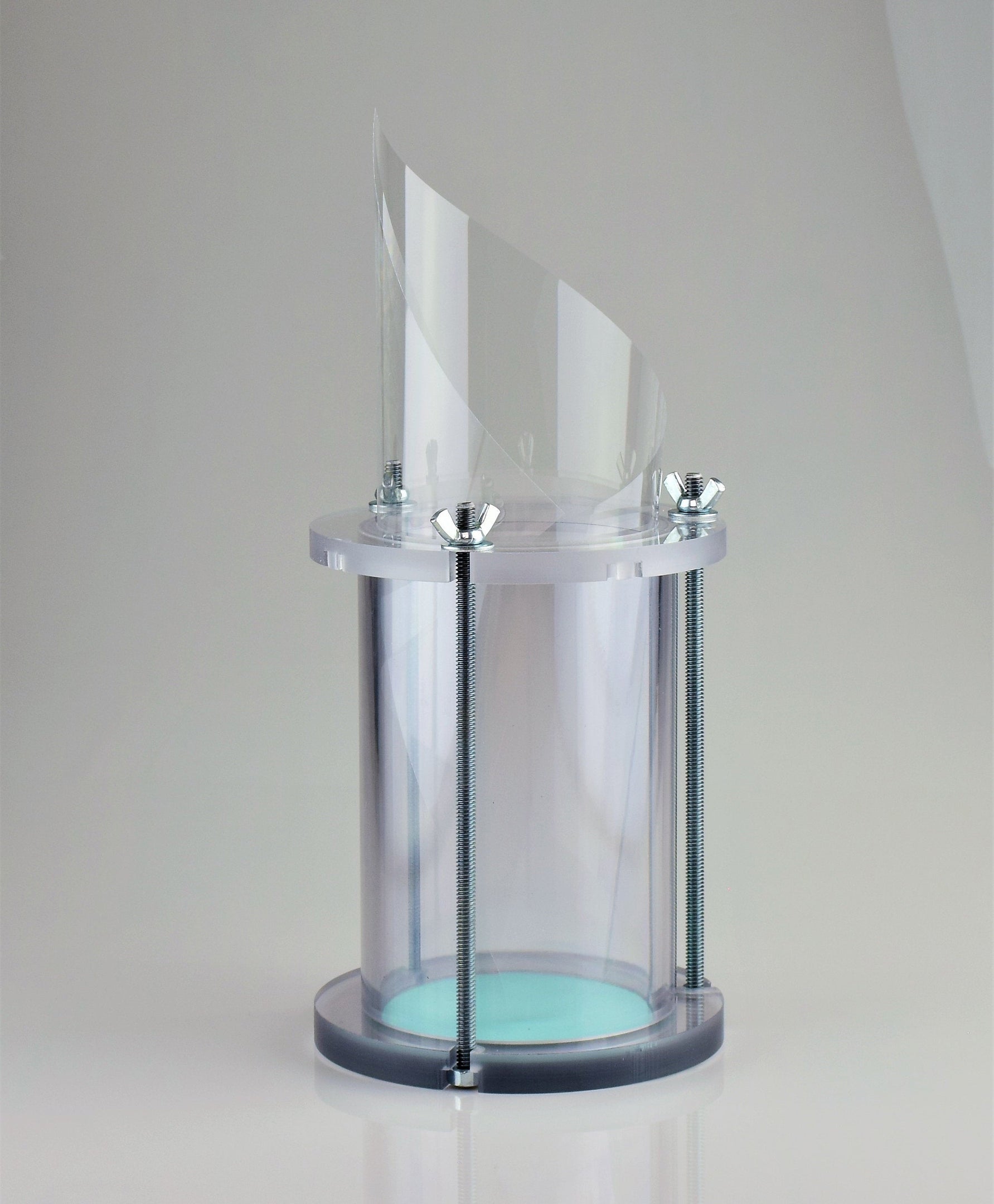 Circular mold with dividers – customcrafttools